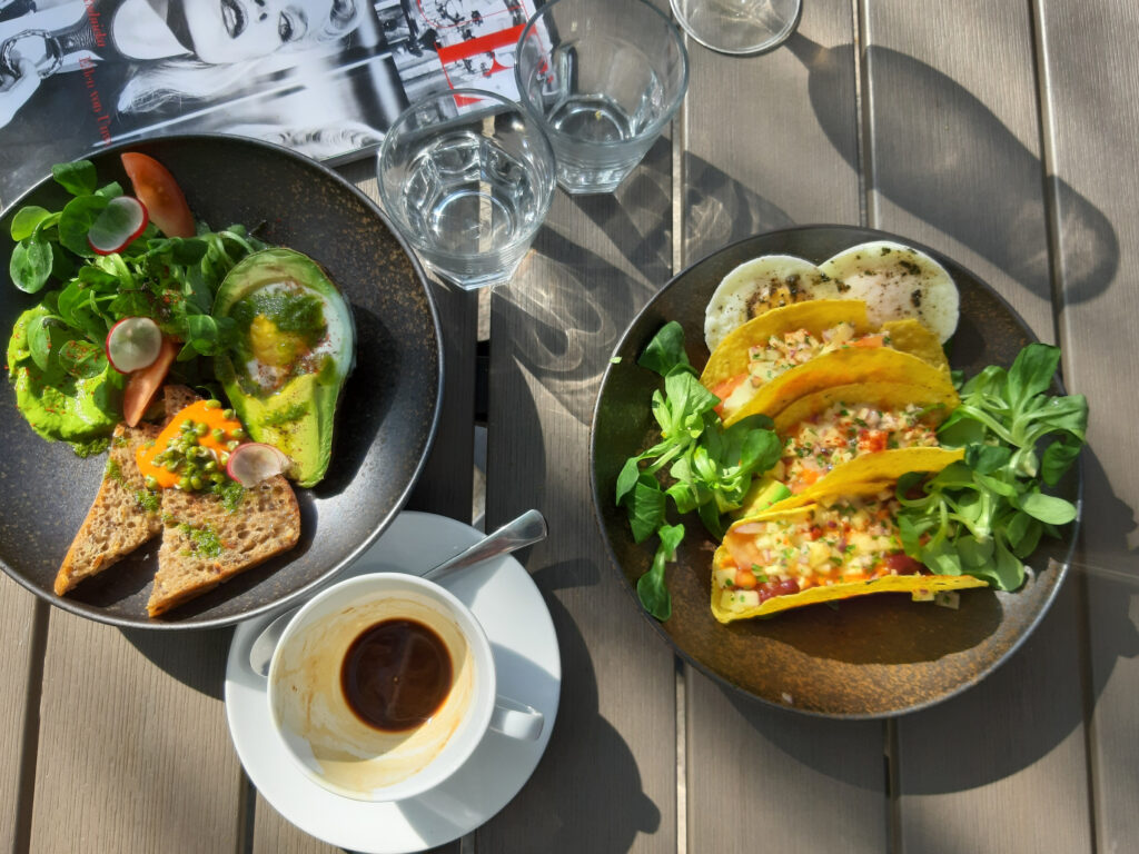 Najlepsze śniadanie na mieście Warszawa — ranking top 10 ...